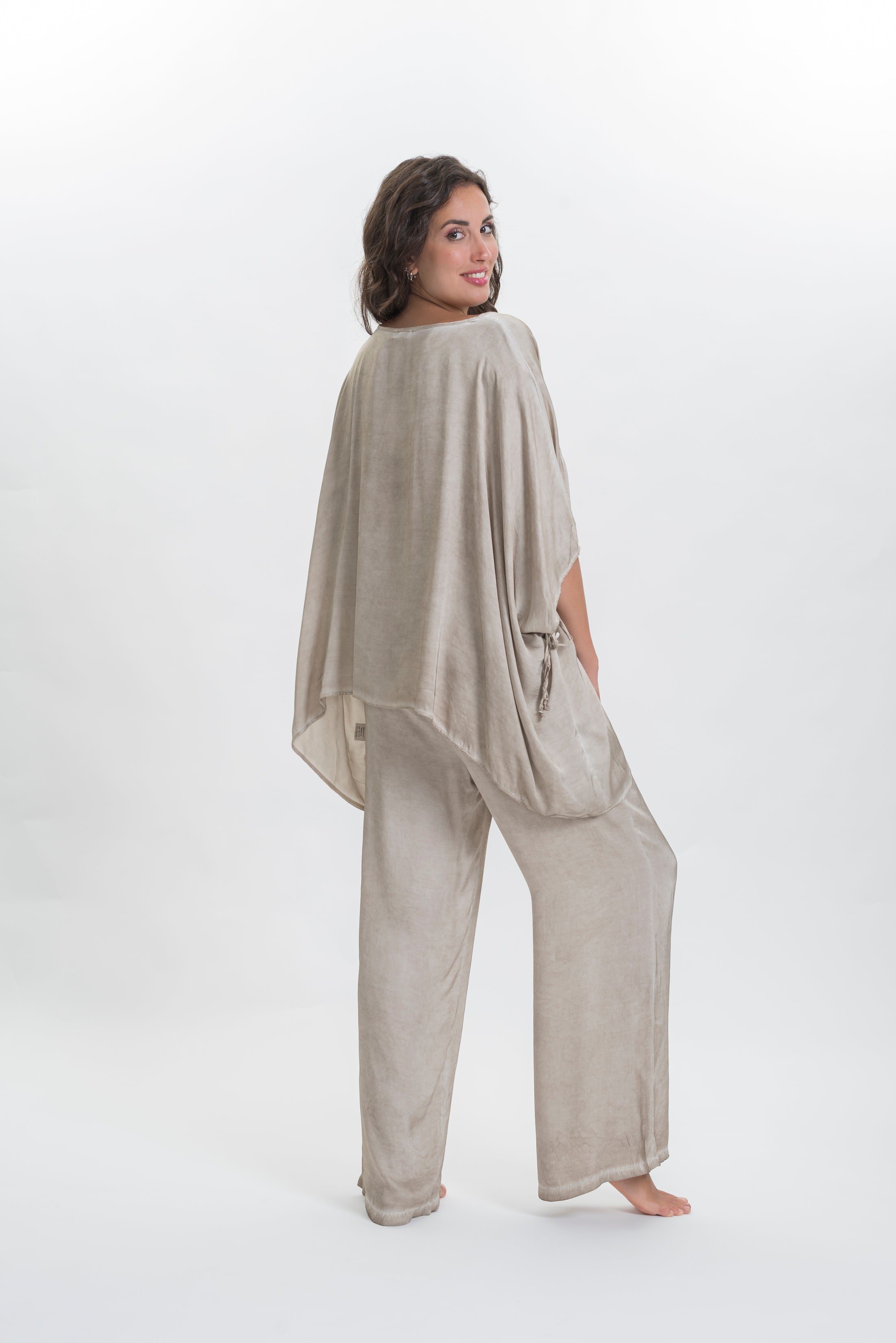 Isabella Blouse – Natural